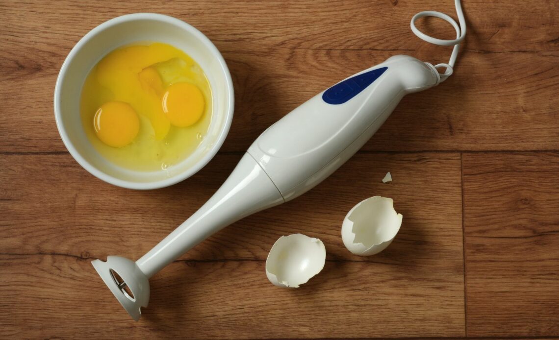 Can You Beat Eggs With An Immersion Blender? - flavrstream